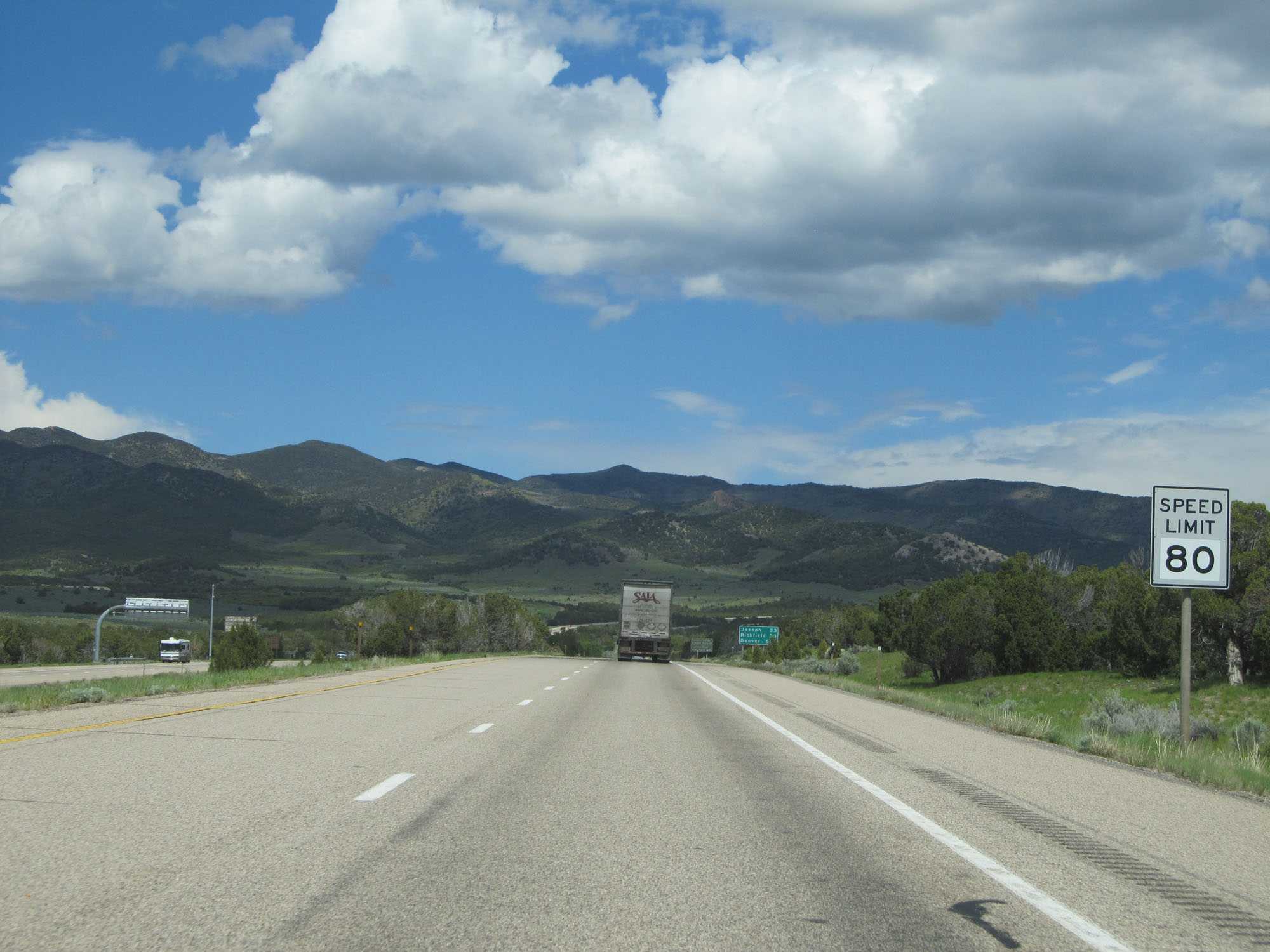 Utah Interstate 70 Eastbound Cross Country Roads